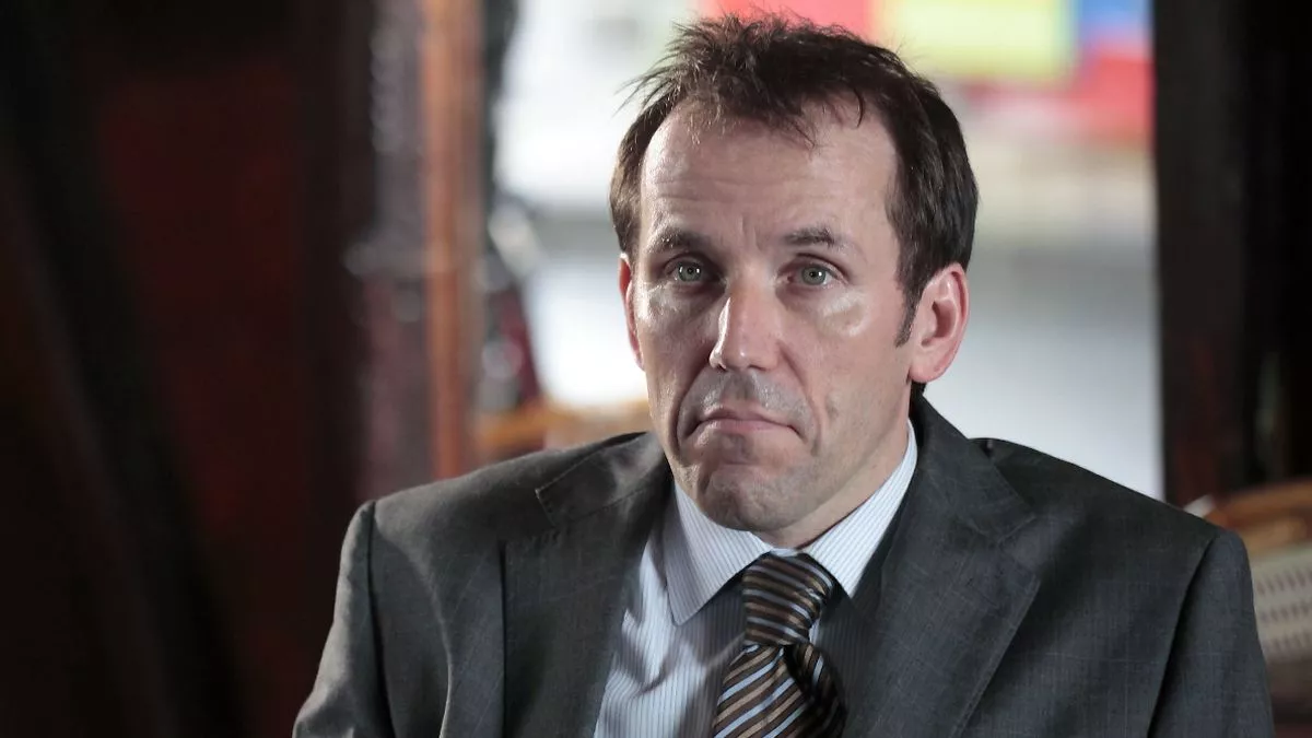 Death in Paradise’s Ben Miller exit explained as fans call departure ...