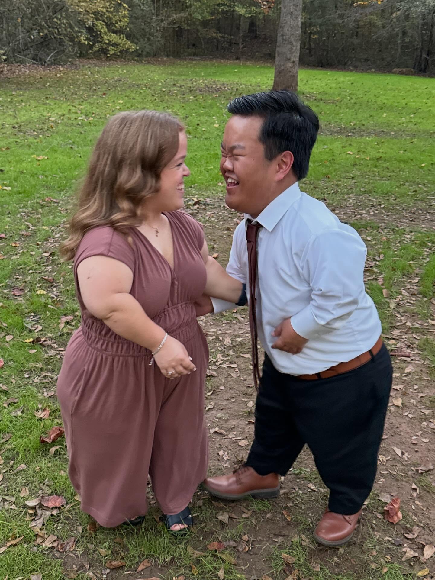 ‘7 Little Johnstons’ Alex Johnston & Girlfriend Allie Smith Take Major ...